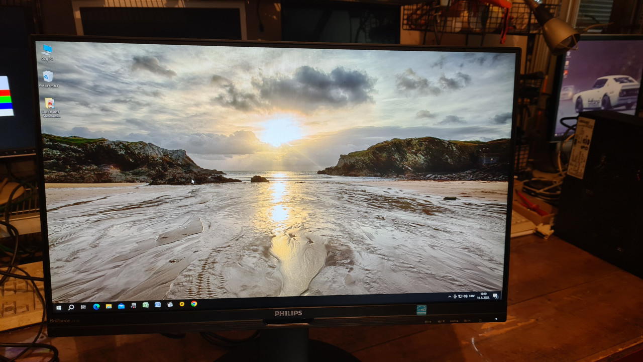 Philips, Brilliance 241B7Q, Full HD LED IPS HDMI - Monitori - OLX.ba