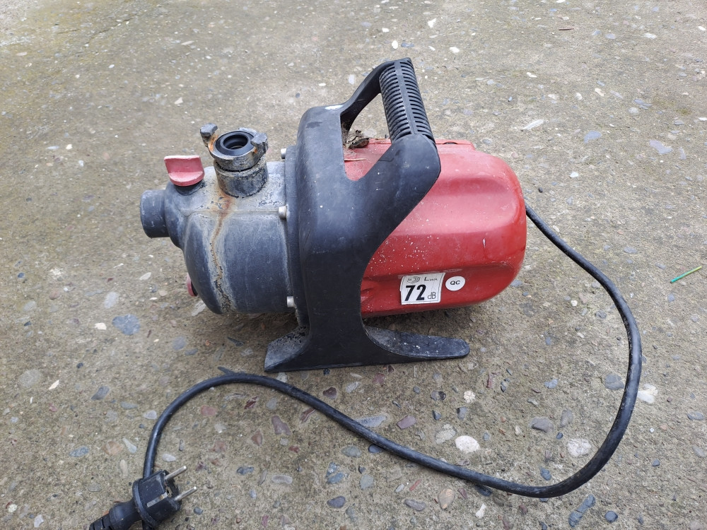 Pumpa vodu go on - Sistemi za navodnjavanje - OLX.ba