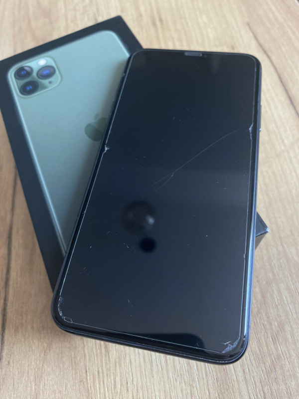 iPhone 11 Pro Max 64 GB - Mobiteli - OLX.ba