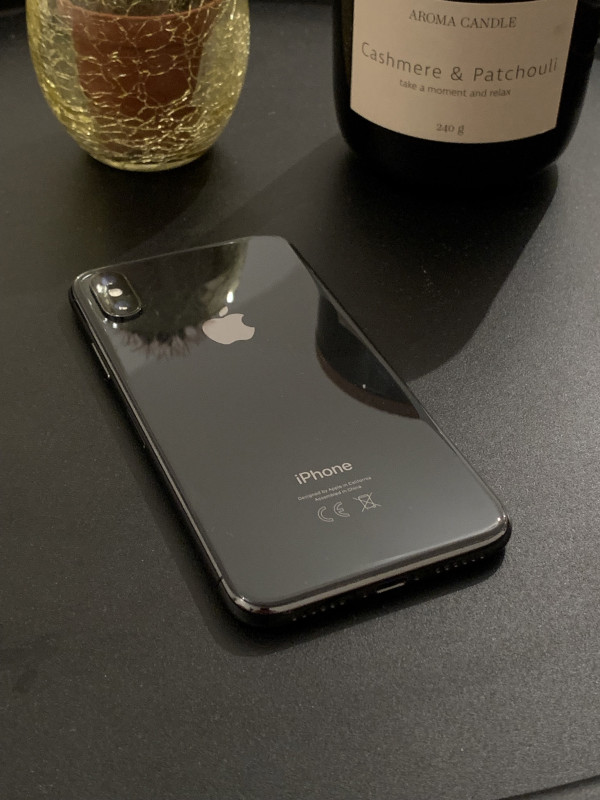 Apple iPhone X 64GB - Mobiteli - OLX.ba