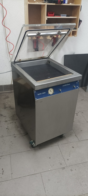 VAKUMIRKA VAKUMSKA PAKERICA - Aparati / Varilice za pakovanja - OLX.ba