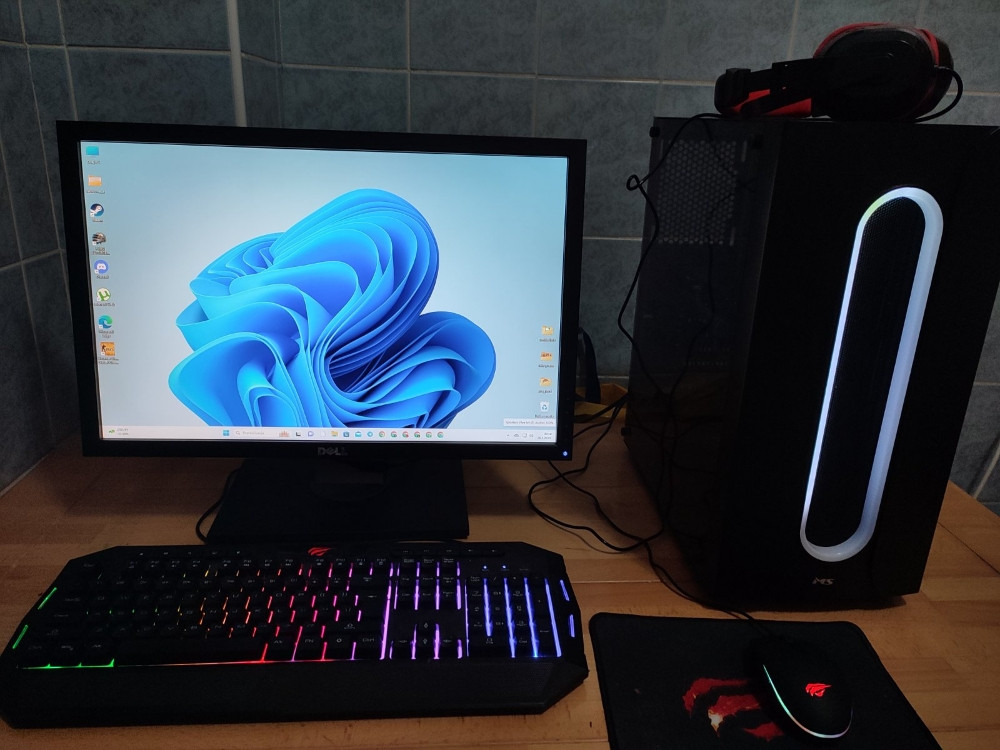 Racunar intel(r)corei310100f - Desktop Računari - OLX.ba