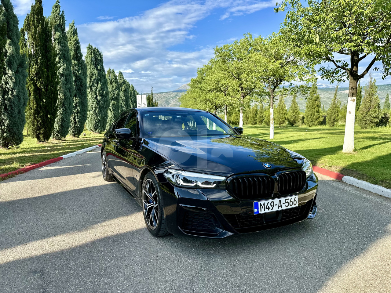 BMW 5 530D G30 M PAKET X DRIVE MOD 2022 FACELIFT - Automobili - OLX.ba