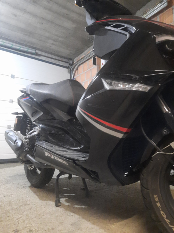 Skuter Joyrace Rocket - Motocikli - OLX.ba