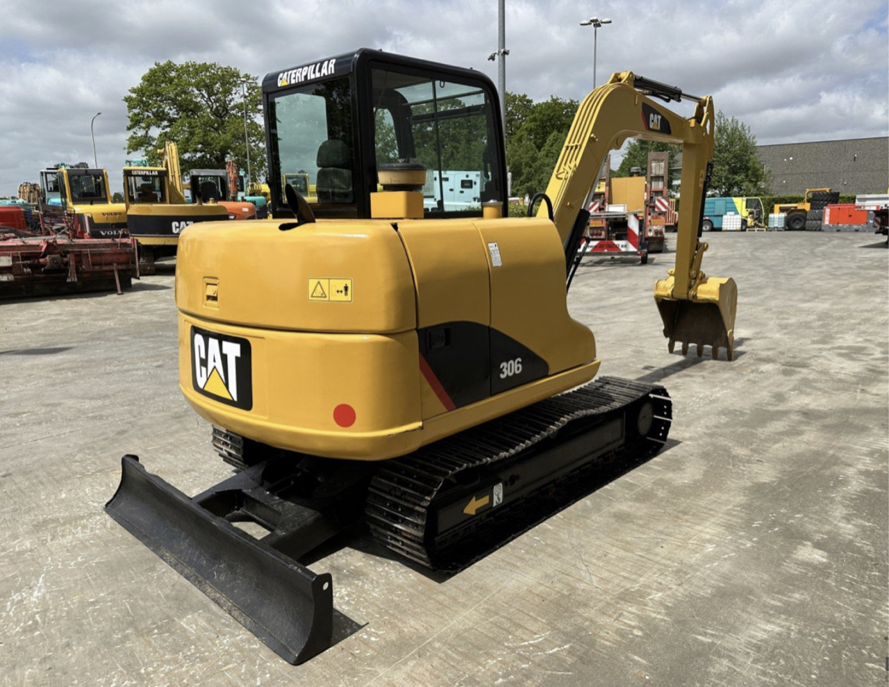 CAT 306 MIDI Caterpillar bager - Bageri - OLX.ba