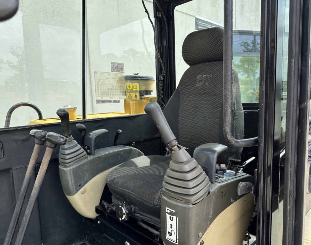 CAT 306 MIDI Caterpillar bager - Bageri - OLX.ba