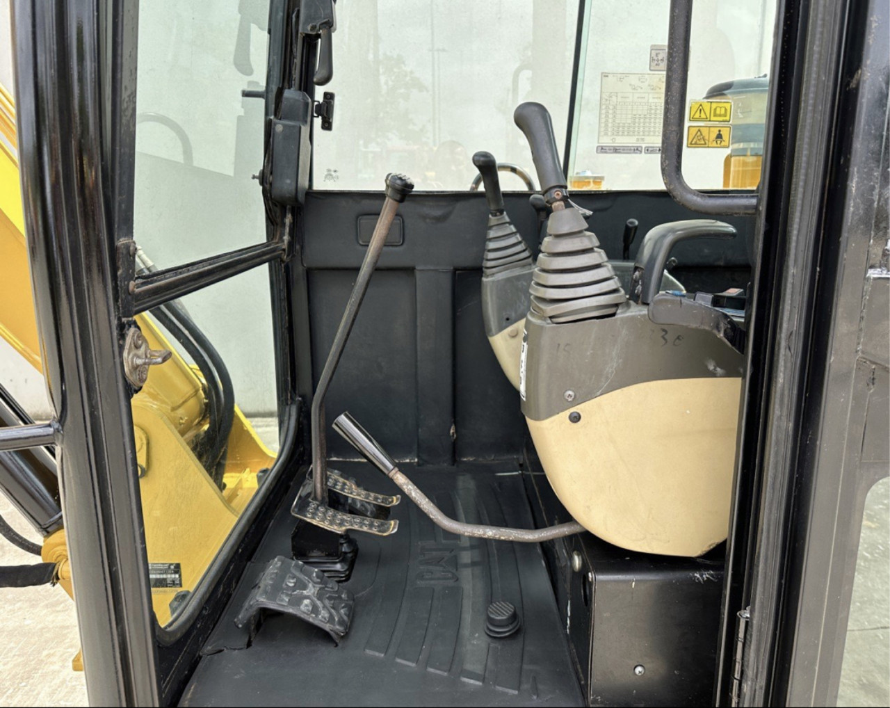 CAT 306 MIDI Caterpillar bager - Bageri - OLX.ba