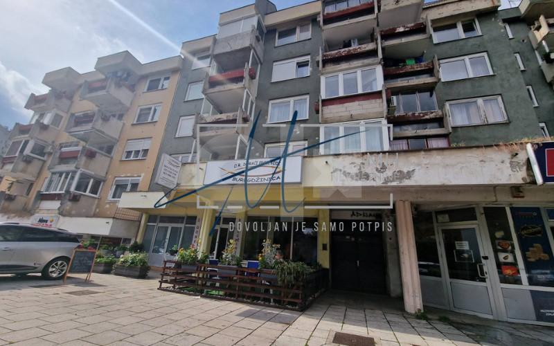 Alipašino polje | Stan 72m2 | Ulica Trg ZAVNOBIH-a - Stanovi - OLX.ba
