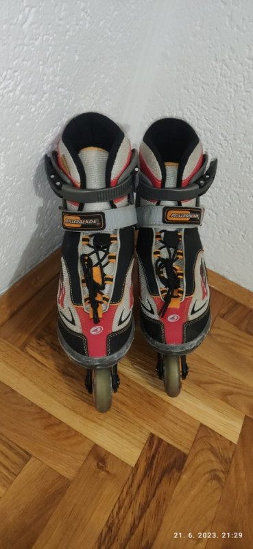 Djeciji roleri - Roleri - OLX.ba