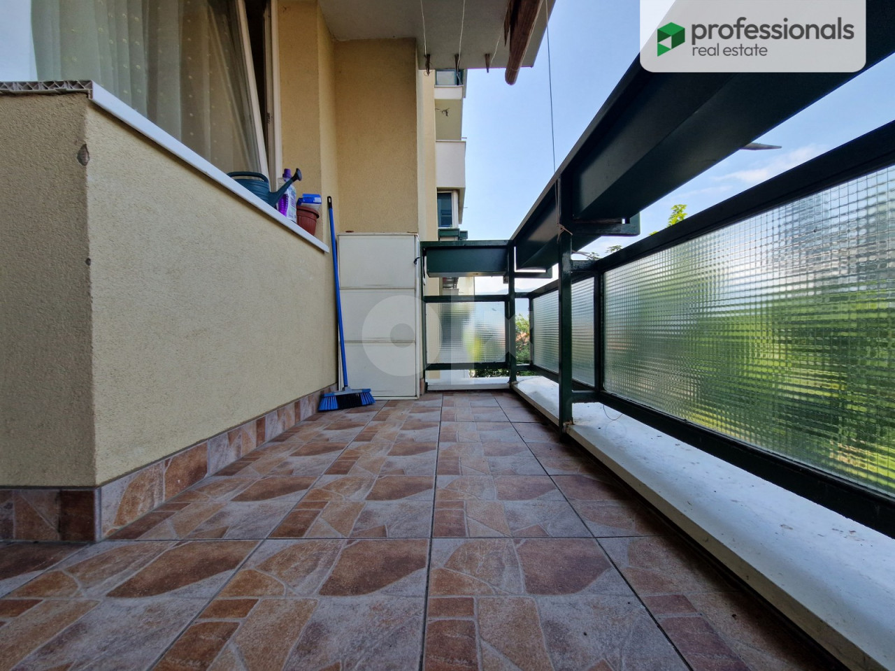 Stan Dobrinja Sarajevo - Novi Grad 39m2 - Stanovi - OLX.ba