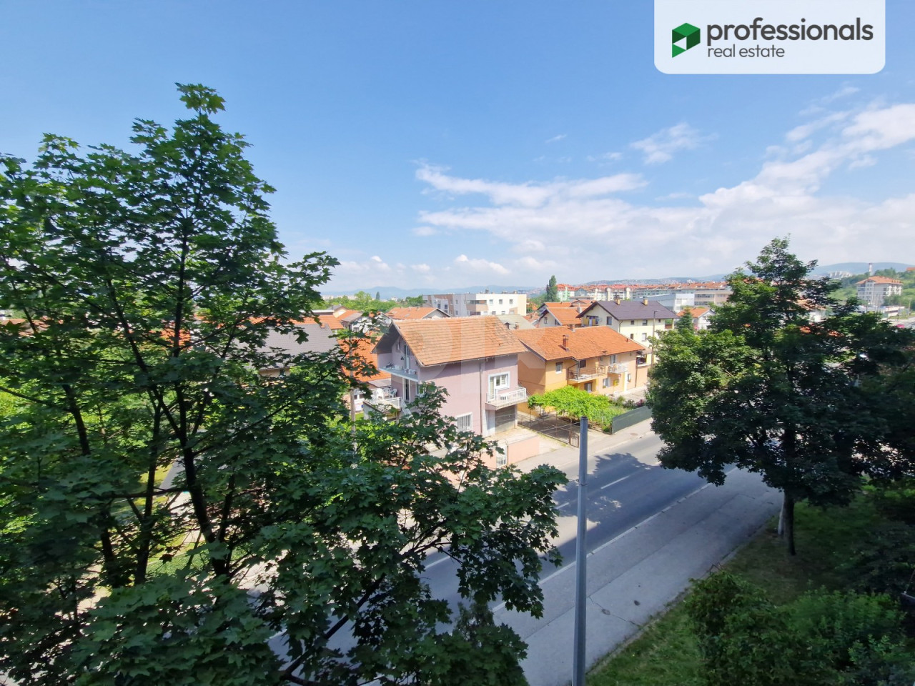 Stan Dobrinja Sarajevo - Novi Grad 39m2 - Stanovi - OLX.ba