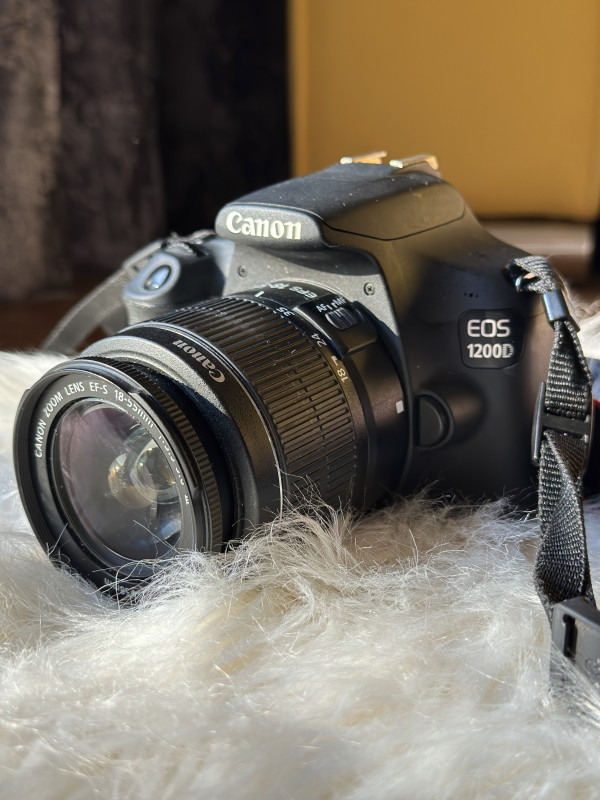 EOS 1200D kit (EF 18-55mm DC) DSLR + objektiv - Digitalni - OLX.ba