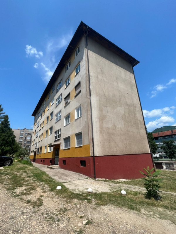 Dvosoban stan, Crkvice, Zenica, P=54 m2 - Stanovi - OLX.ba
