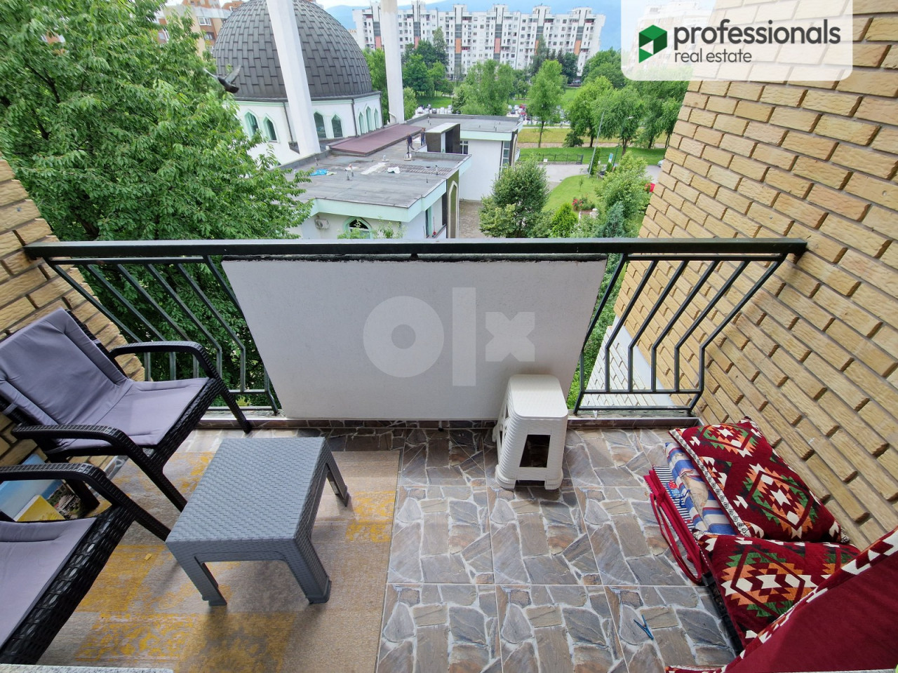 Trosoban stan Dobrinja Novi Grad Sarajevo - Stanovi - OLX.ba