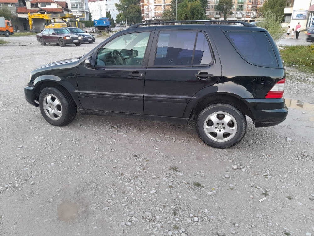Mercedes ml 270 cdi - Teretna vozila - OLX.ba