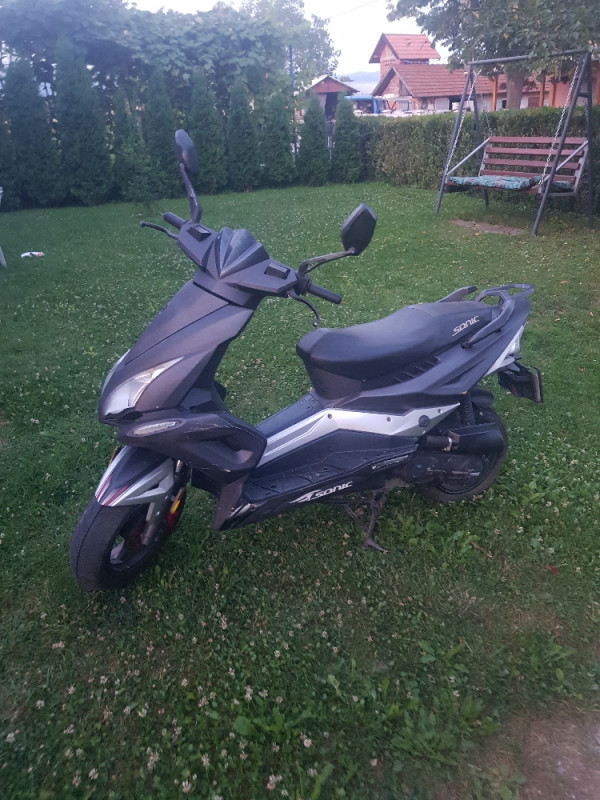 Skuter Sonic Matador - Motocikli - OLX.ba