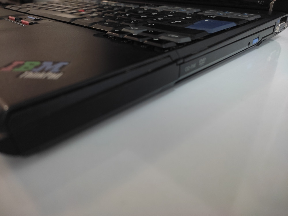 IBM ThinkPad T41 - Laptopi - OLX.ba
