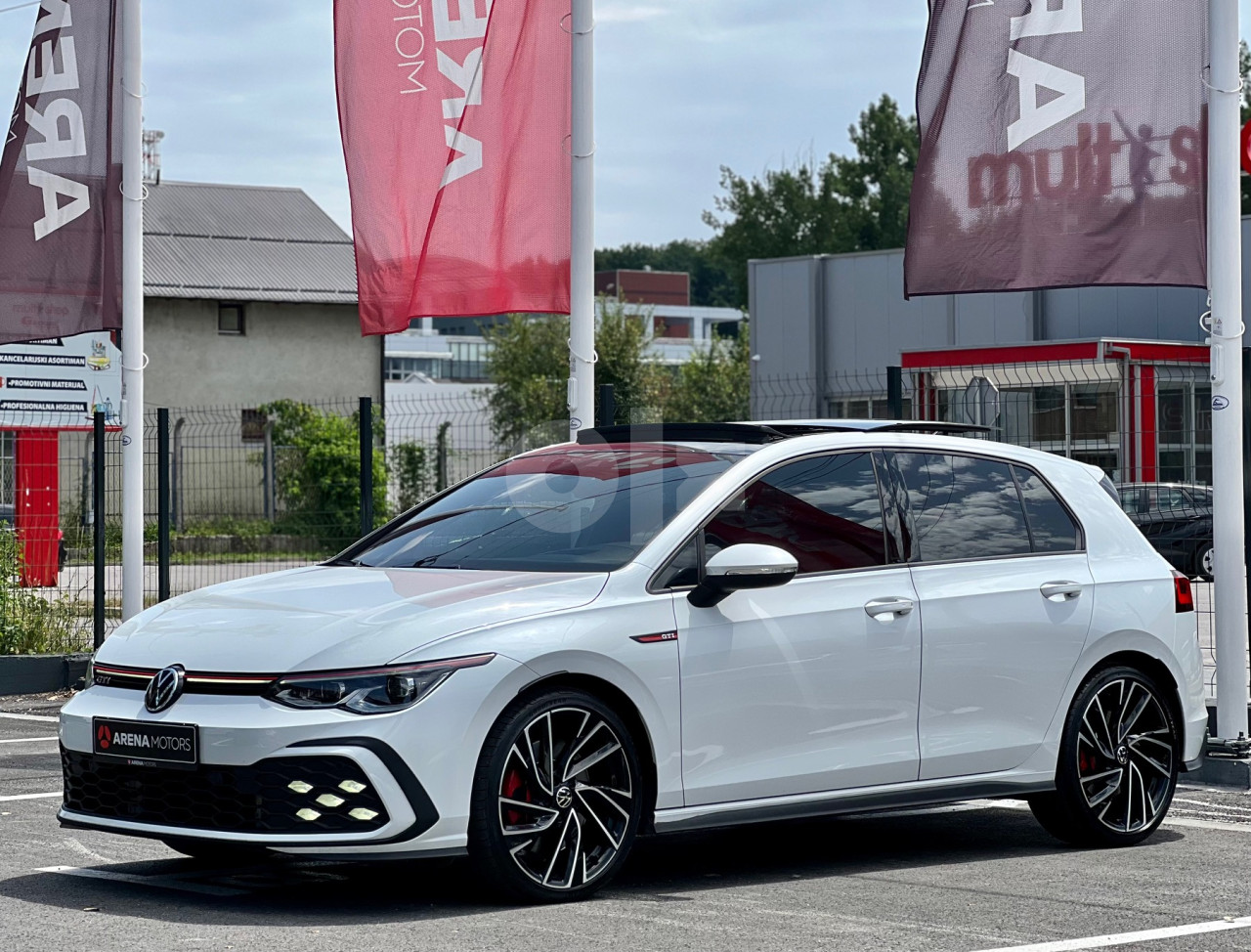 Volkswagen Golf 8 GTI DSG 245ks Panorama IQ. Light - Automobili - OLX.ba