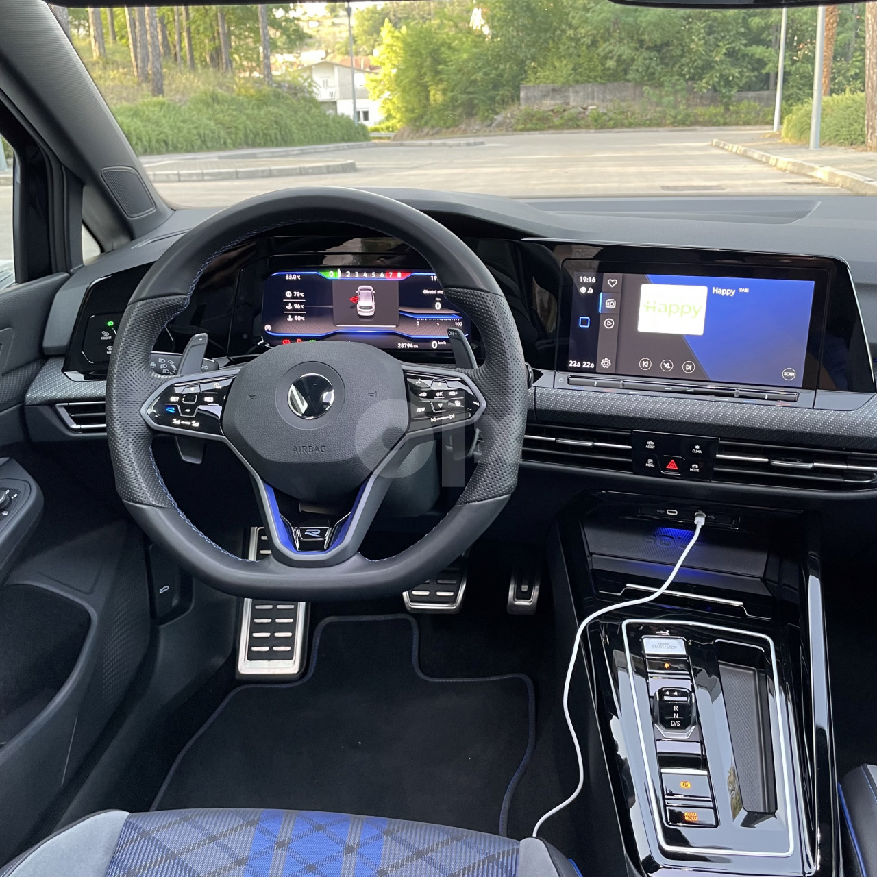 Volkswagen Golf 8 R Performance 4 Motion 320KS - Automobili - OLX.ba