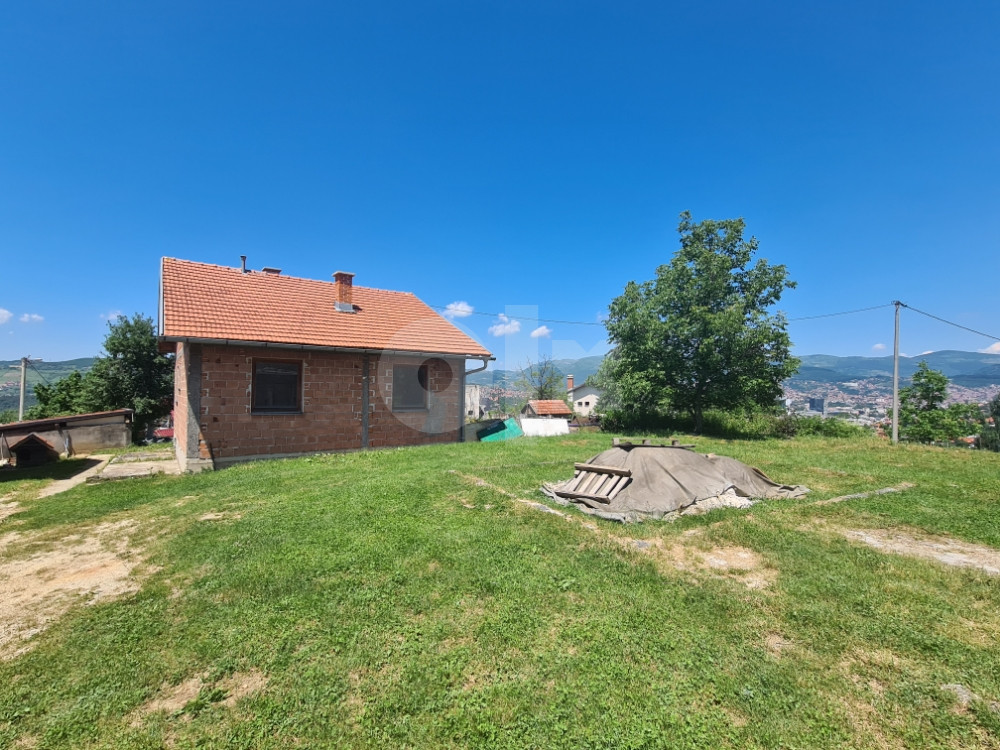 Vraca - Novo Sarajevo. Citaj pod detaljno - Kuće - OLX.ba