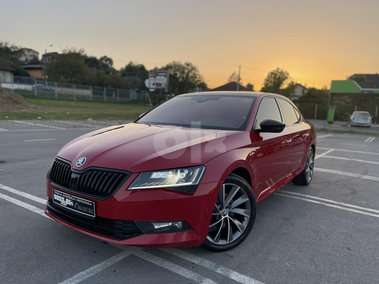 Skoda Superb/2019 /SportLine /Laurin&Klement /DSG /DCC - Automobili ...