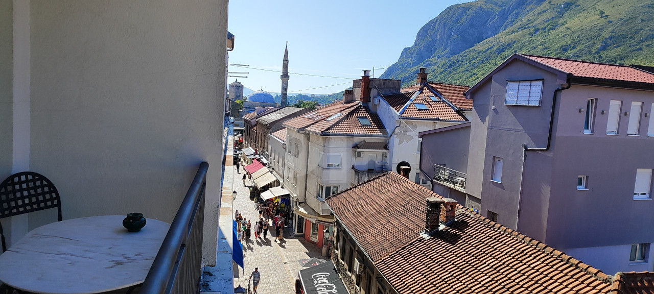Stan Mostar 85.7m2 - Stanovi - OLX.ba