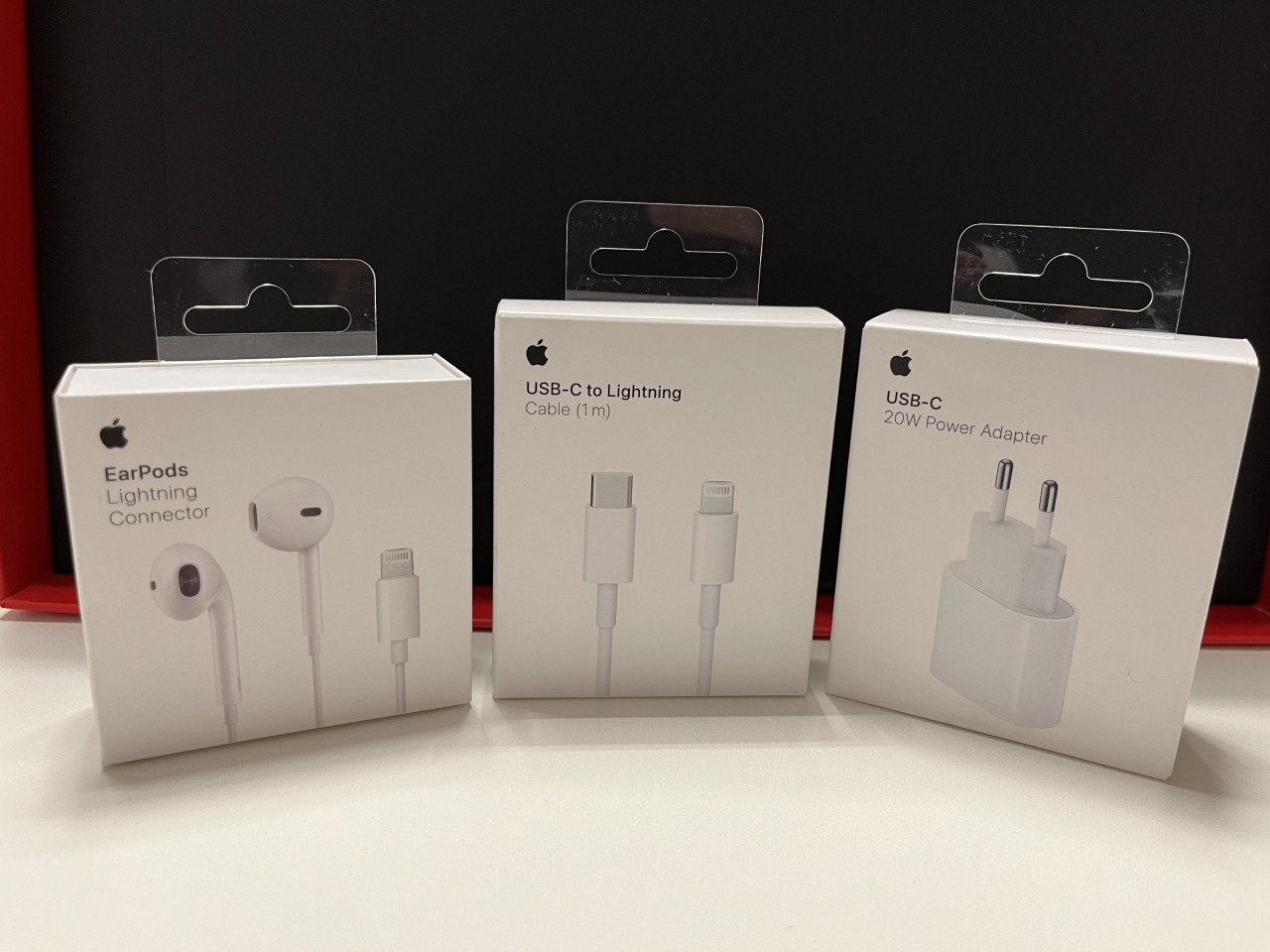 Apple - iPhone Punjac/ Adapter/ Kablo/ Slušalice Original - Punjači za ...