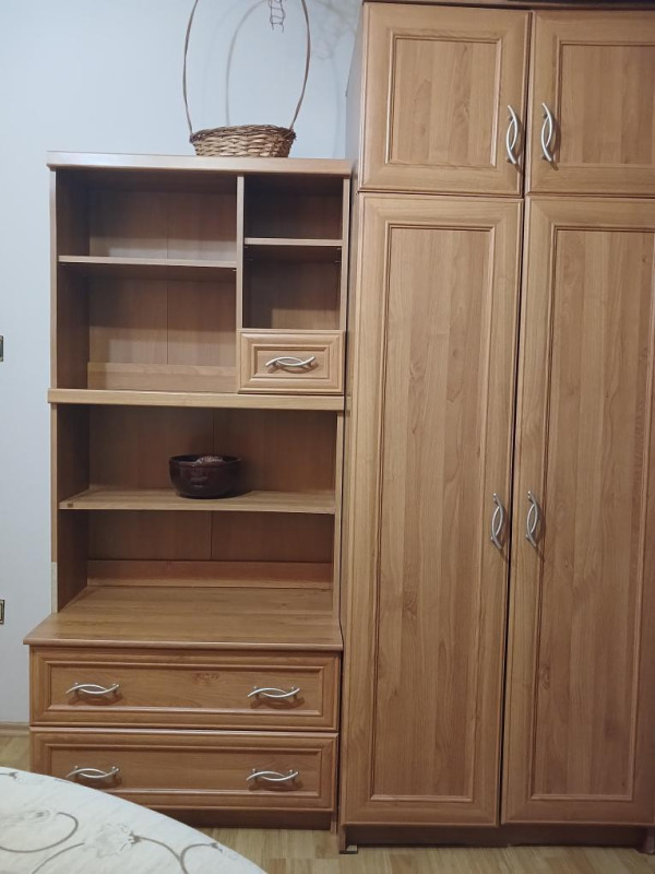 Ormar iz dva dijela - Garderoberi - OLX.ba