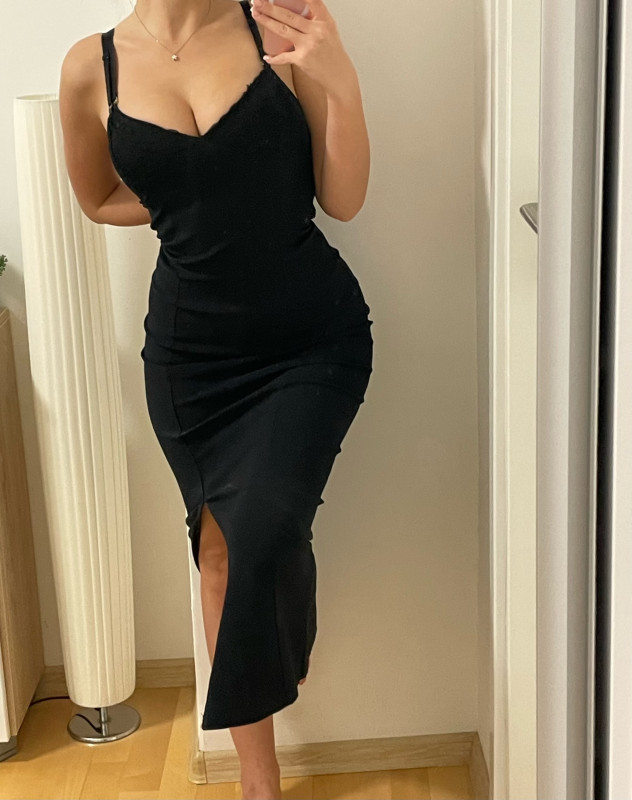 crna duga haljina - Haljine za žene - OLX.ba