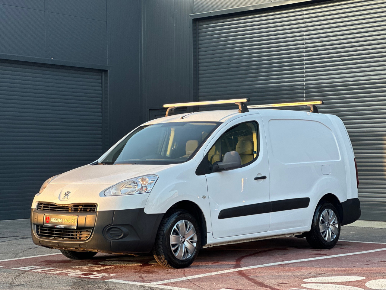 Peugeot Partner Long 1.6 e-HDI L2 66kw 2015 Caddy - Teretna vozila - OLX.ba