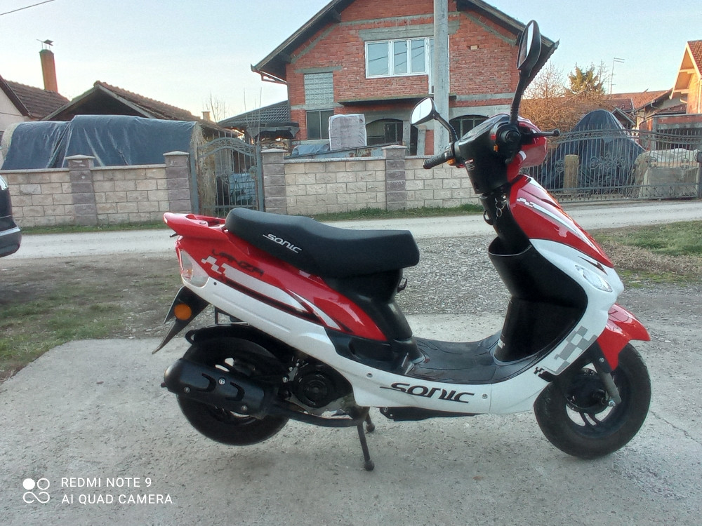 Skuter Sonic Vanza 50 (prešao 1250 samo ) - Motocikli - OLX.ba