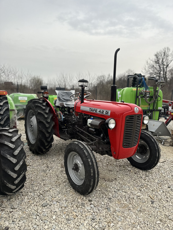 Traktor Tafe 42 DI bez kabine - SOS - Traktori - OLX.ba