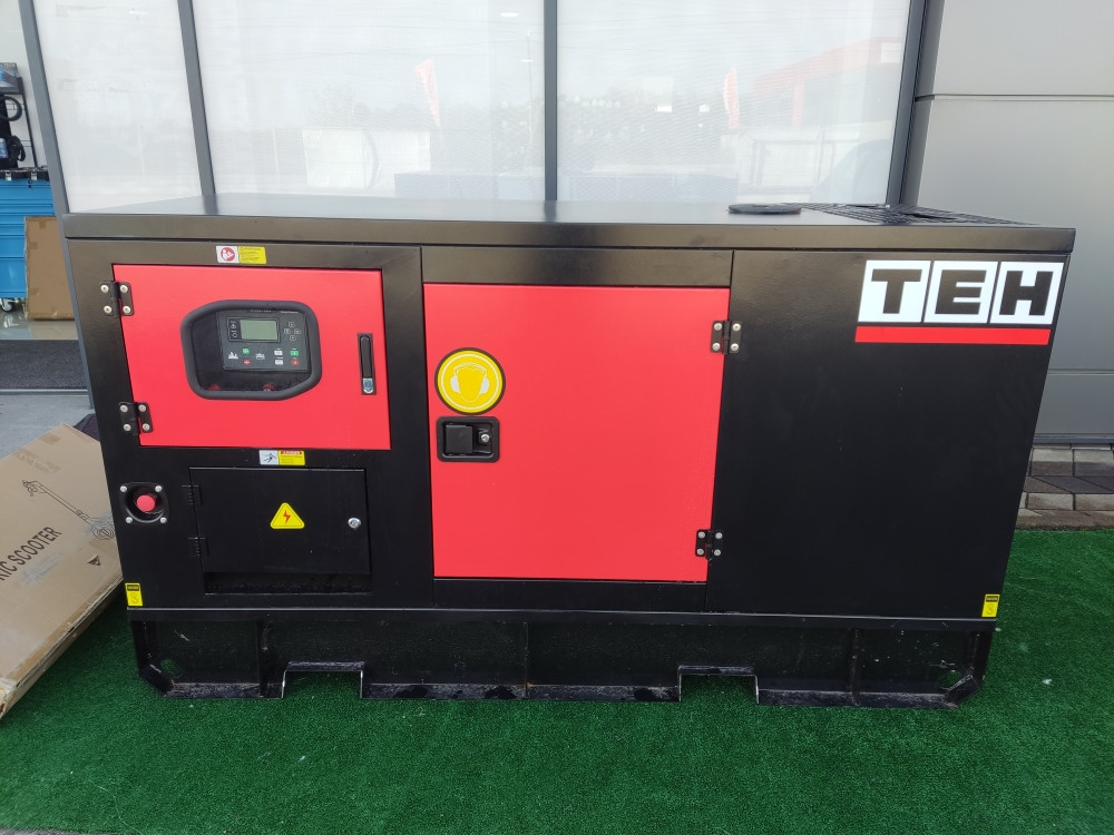 Industrijski Dizelski generator (agregat) 25KVA - Elektromotori i ...