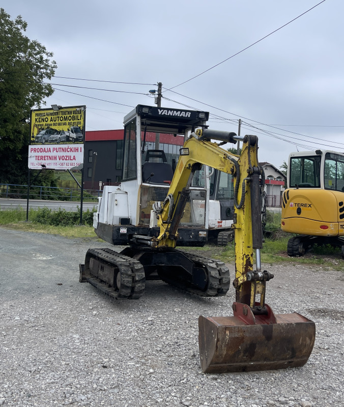 Yanmar b22 mini bager 2.1t - Bageri - OLX.ba