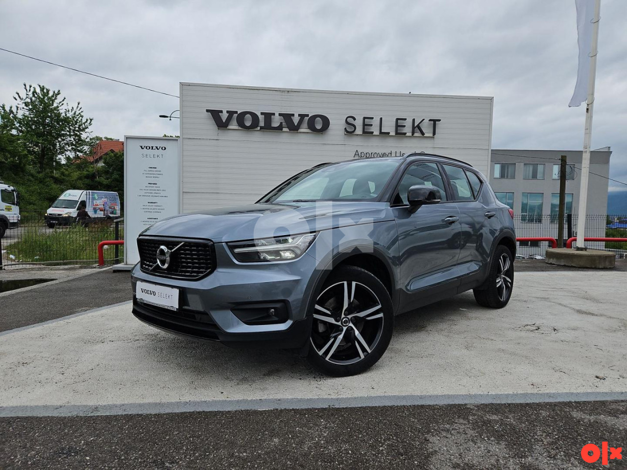 Volvo XC40 2,0 D4 AWD Adblue 190 Geartronic 8 R-Design ID:113 - Automobili - OLX.ba