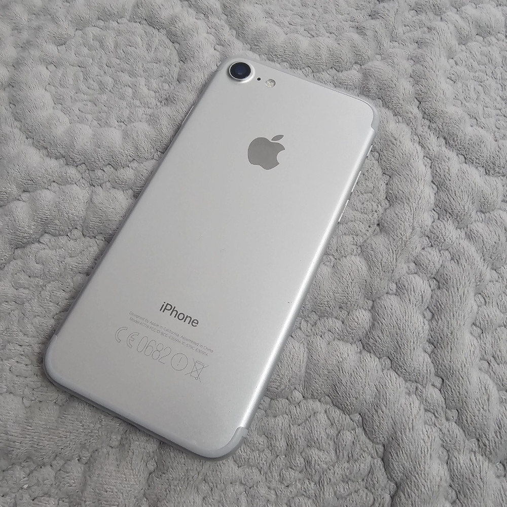 iPhone 7 128GB 100% Baterija - Mobiteli - OLX.ba