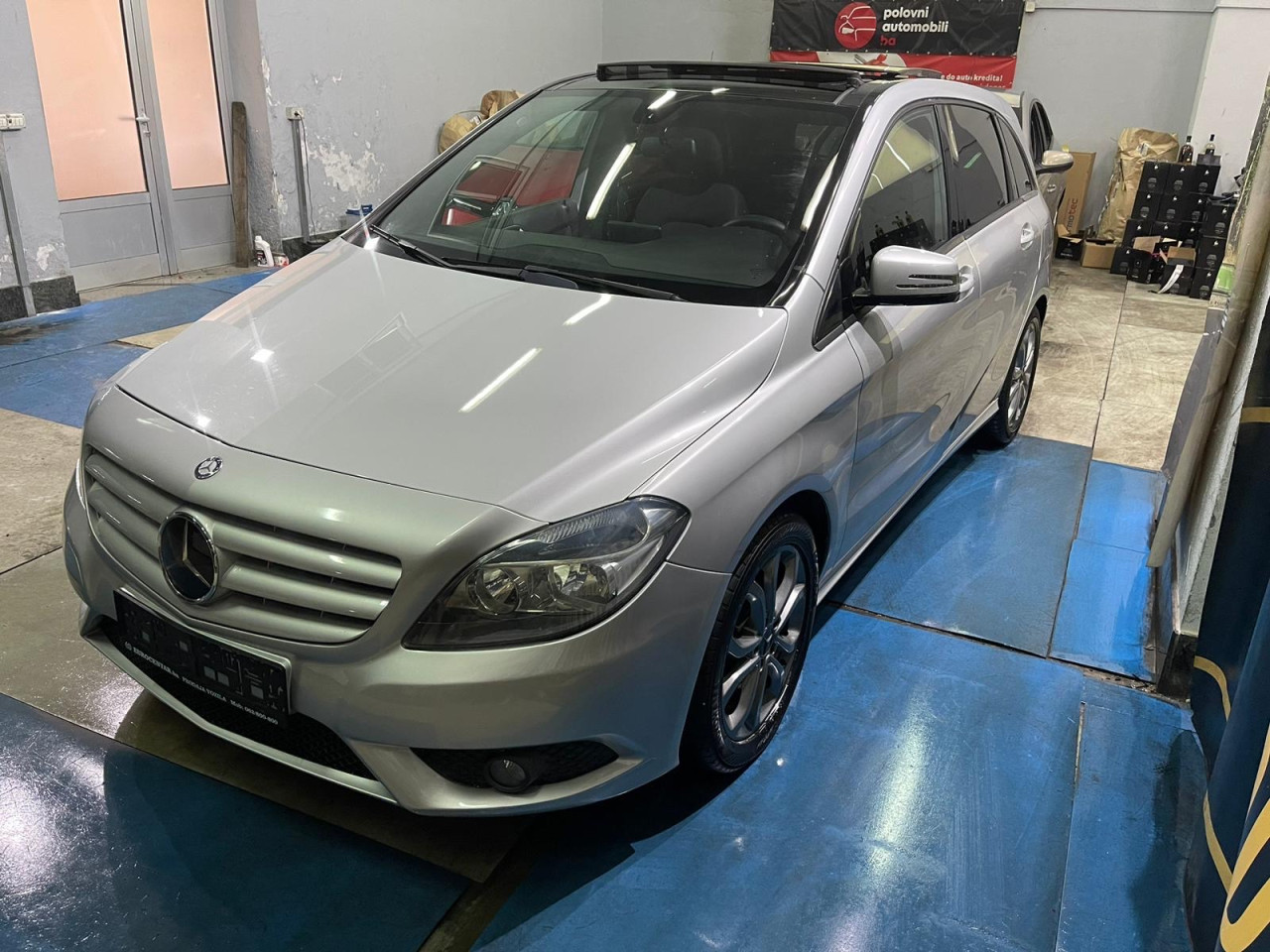 MERCEDES-BENZ B180 CDI, 2013GOD, AUTOMATIK, ŠIBER - Automobili - OLX.ba