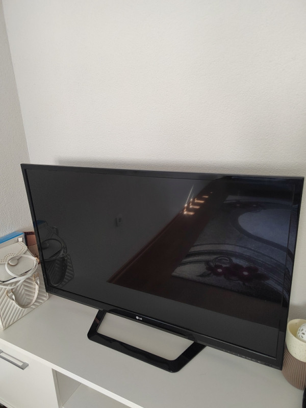 Televizor LG - LED LCD - OLX.ba
