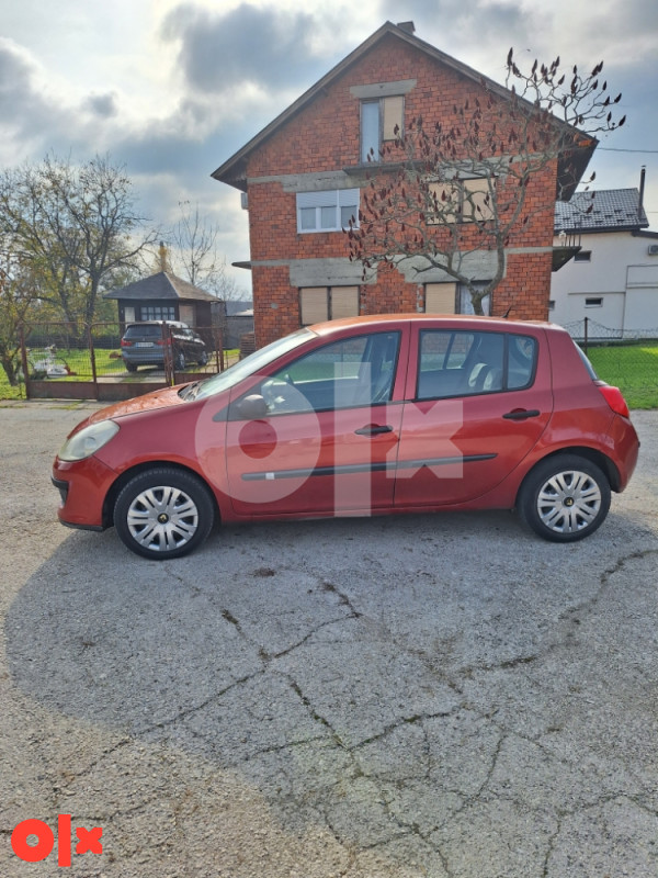 Renault Clio 1.2 benz.2005 god.reg.do 8/2025 - Automobili - OLX.ba